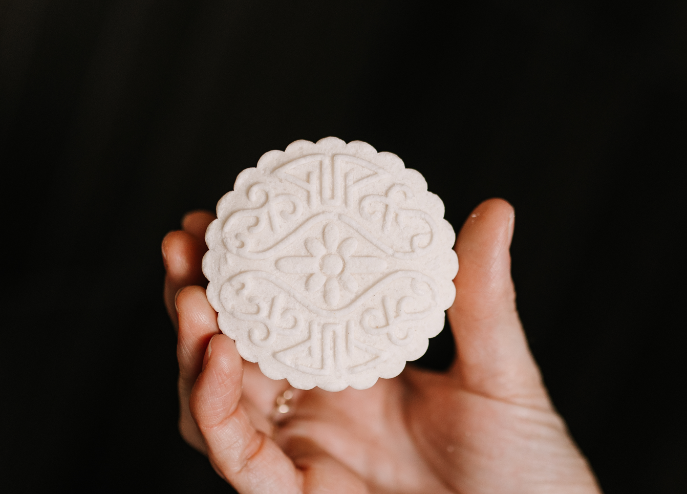The Art of Traditional Mooncake Patterns in Viori Shampoo Bars